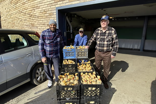 Hunters Feeding Michigan™